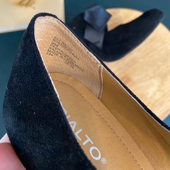 Rialto | Shoes | Closed Toe Heels | Poshmark